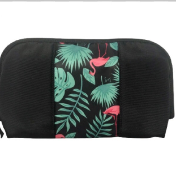 lug | Bags | New Lug Flash Flamingo Lay Flat Travel Cosmetic Pouch ...